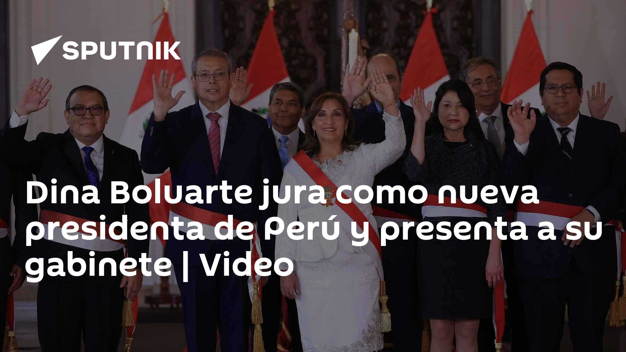 Dina Boluarte jura como nueva presidenta de Perú y presenta a su gabinete | Video - 11.12.2022 ...