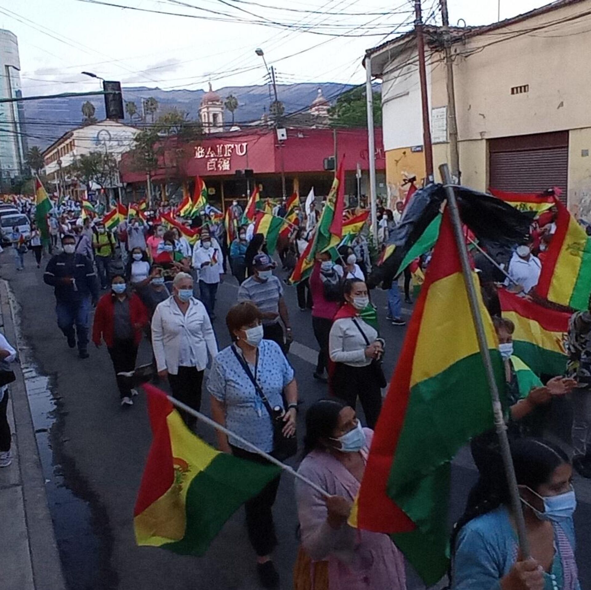 ¿Cuánto le ha costado a Bolivia las protestas y bloqueos contra el ...
