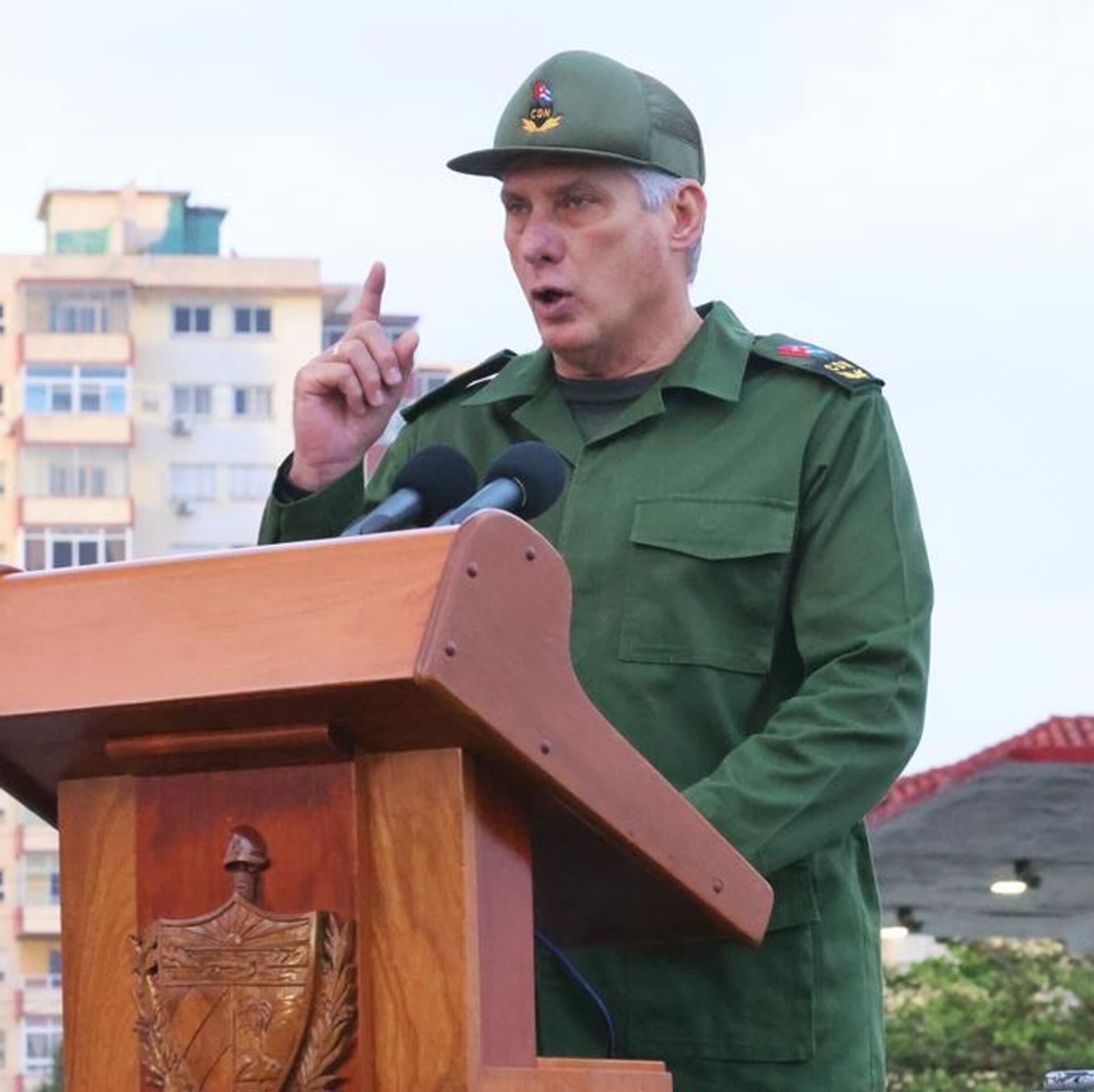 Díaz-Canel resalta la hazaña de un teniente coronel que impactó un ...